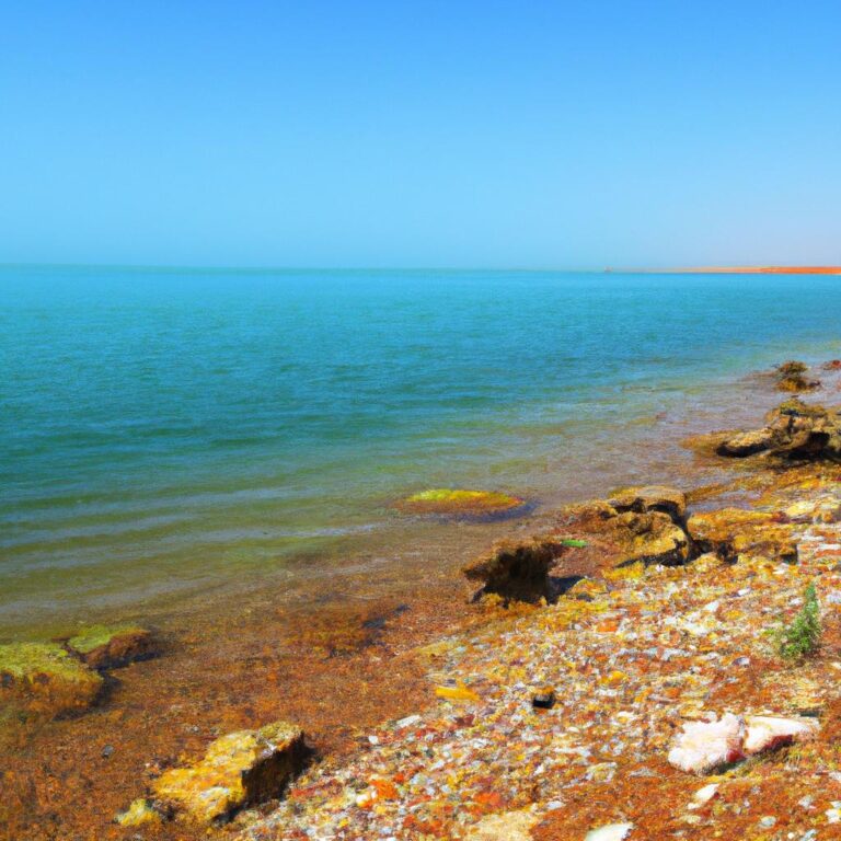 Glitter Beach in Iran: A Hidden Gem Worth Exploring - TooLacks
