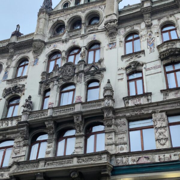 Prague Building: A Marvel of Architecture - TooLacks